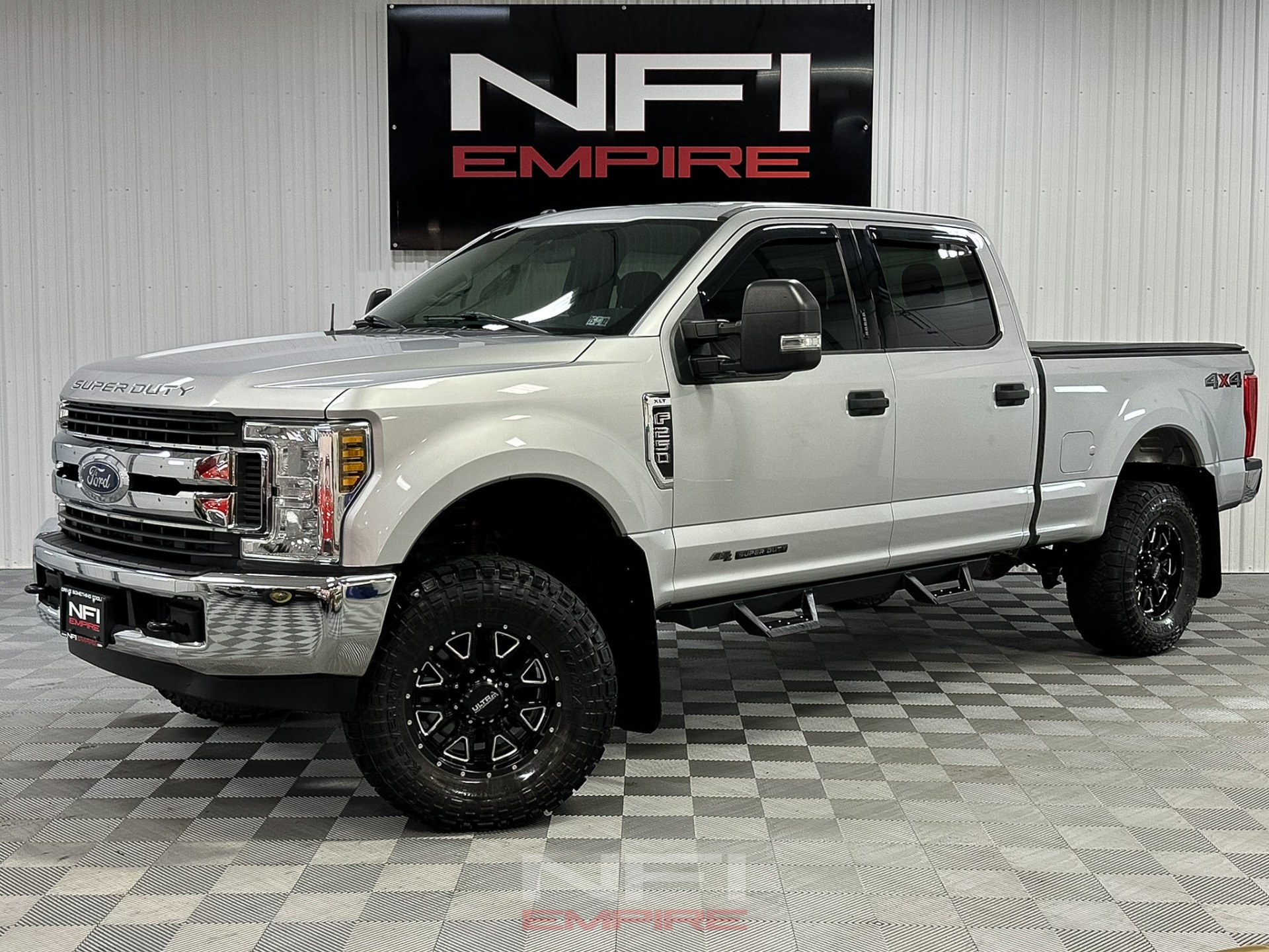 Used 2018 Ford F250 Super Duty Crew Cab XLT Pickup 4D 6 3/4 ft For Sale ...