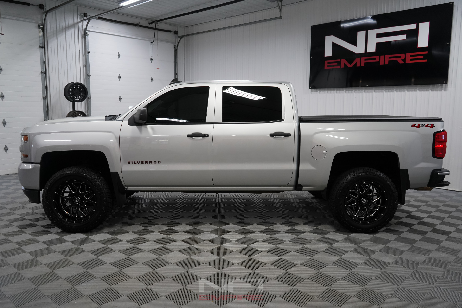 Pimped Out Chevy Trucks