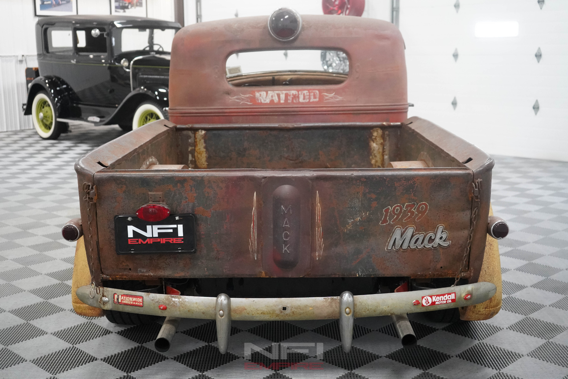 Rat Rod Mack Truck