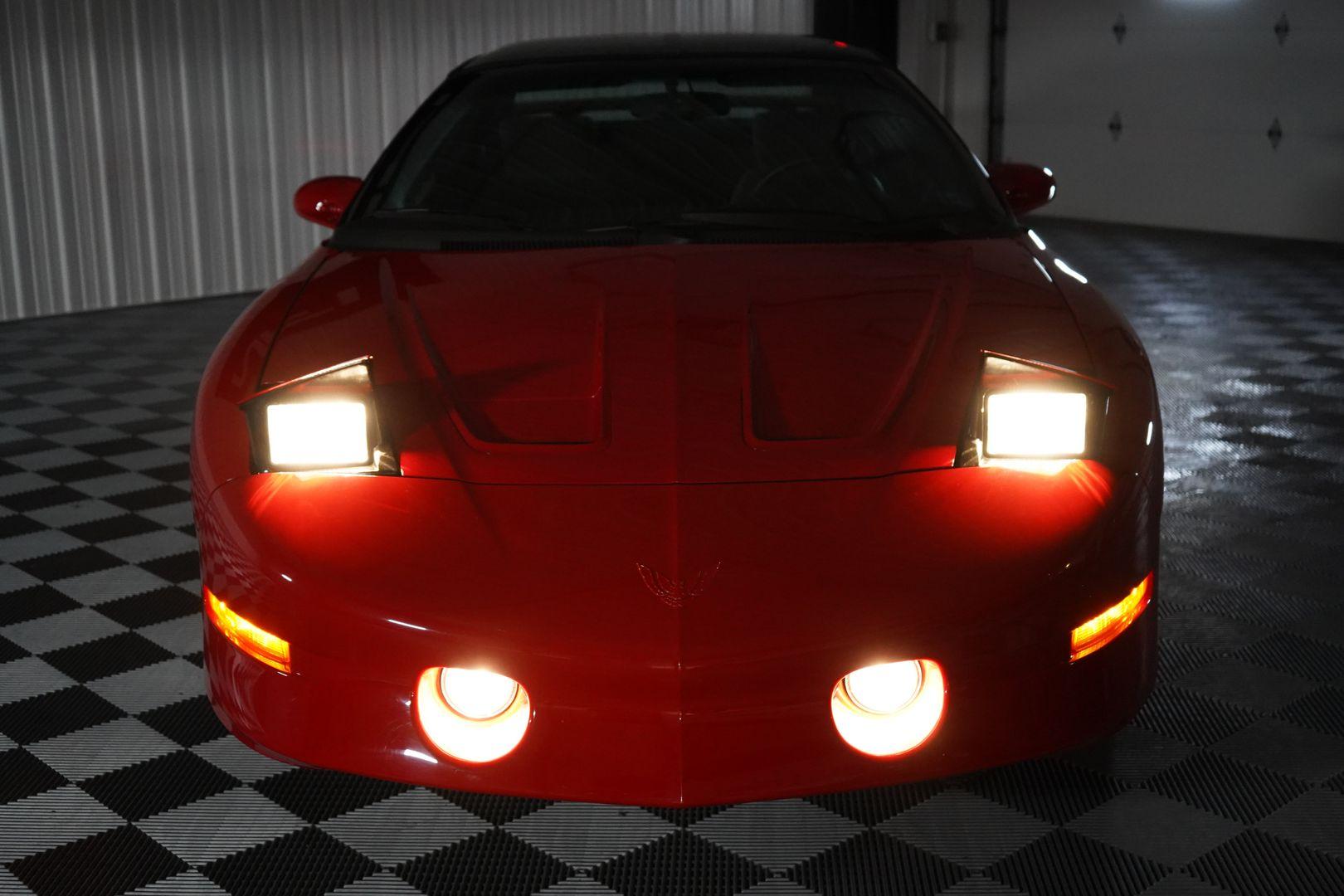 Pontiac Firebird 2003