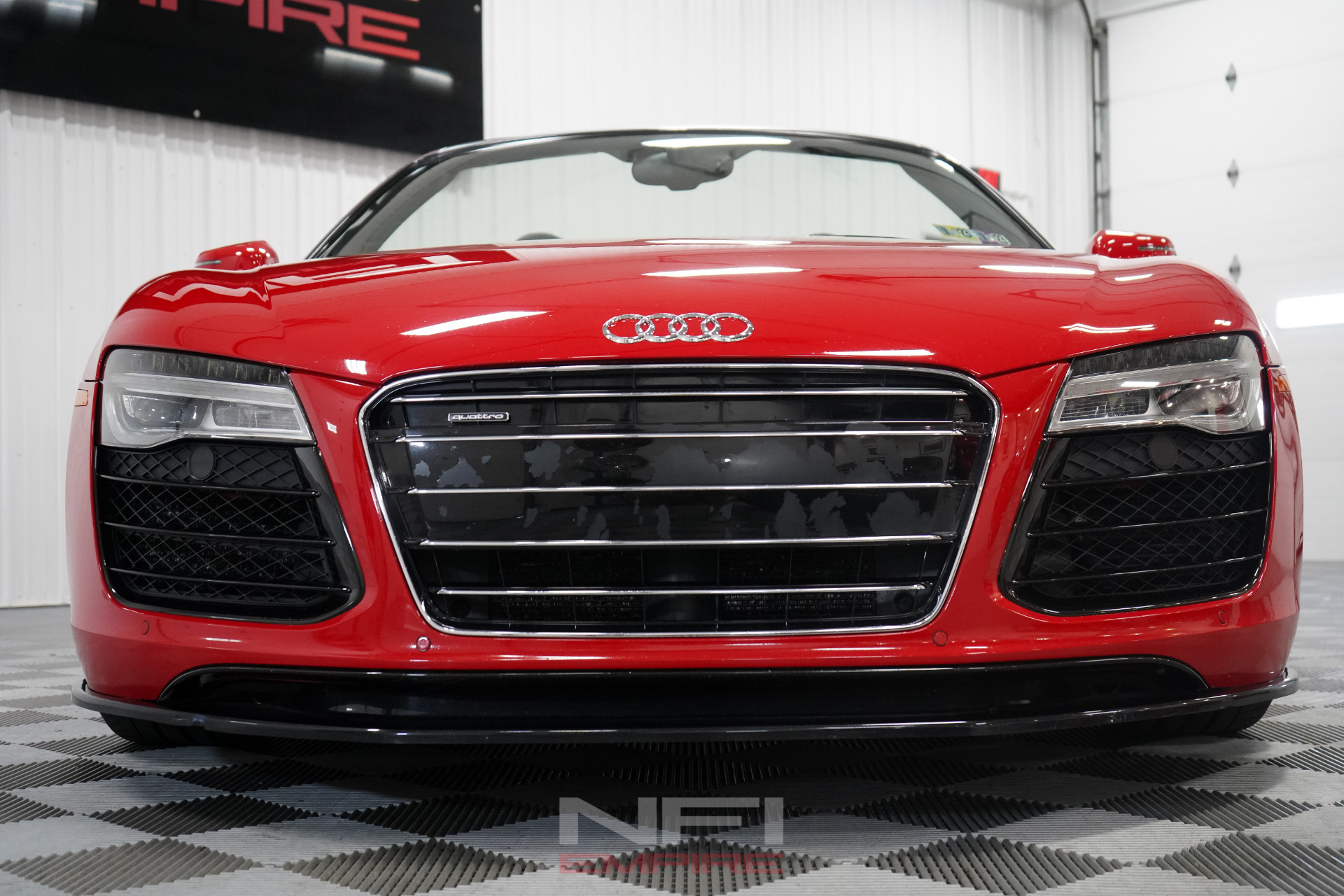 Audi R8 Full Grill