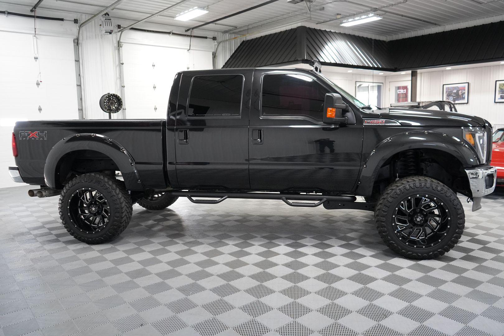 2011 Ford F250 Lifted Extended Cab
